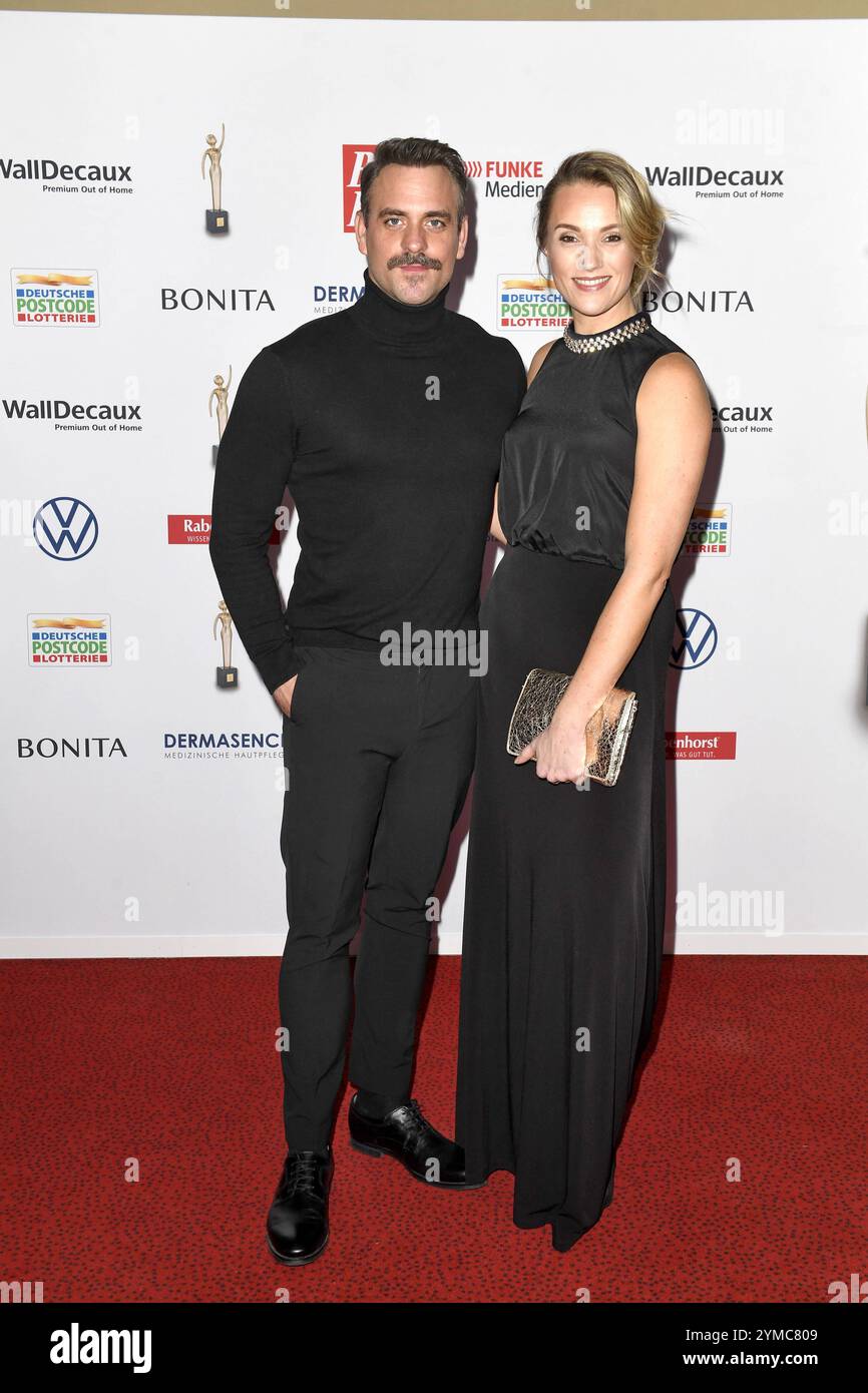 Marc Barthel und Anna Hofbauer bei der Verleihung Goldene Bild der Frau ...