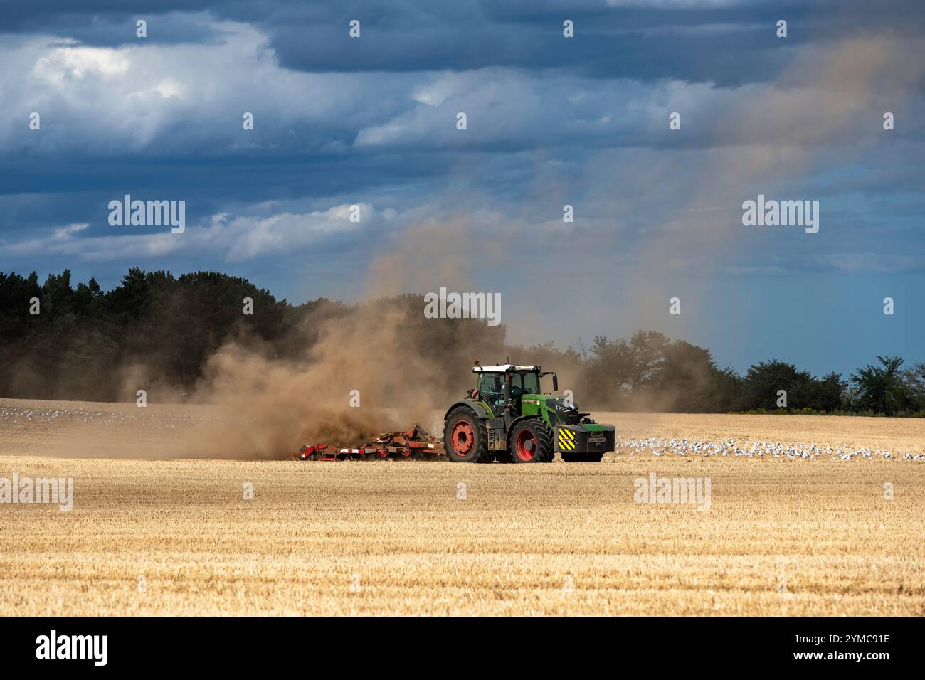 Fendt tractor hi-res stock photography and images - Alamy