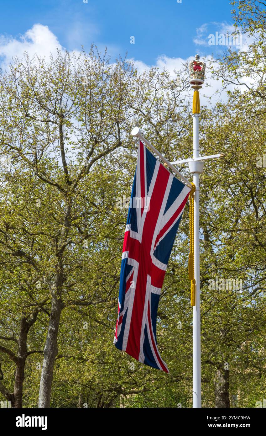 The Buckingham Palace, The Royal residence in London, England, UK Stock ...