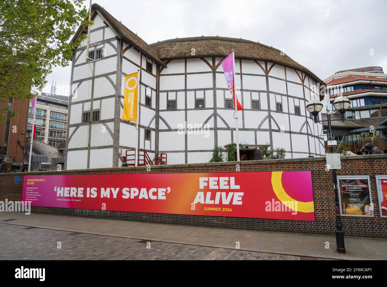 The Shakespeare's Globe, reconstruction of the Globe Theatre, on the ...