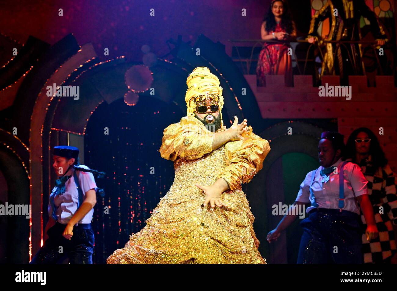 London, UK. 20th Nov, 2024. The cast of the new 'Aladdin' pantomime ...