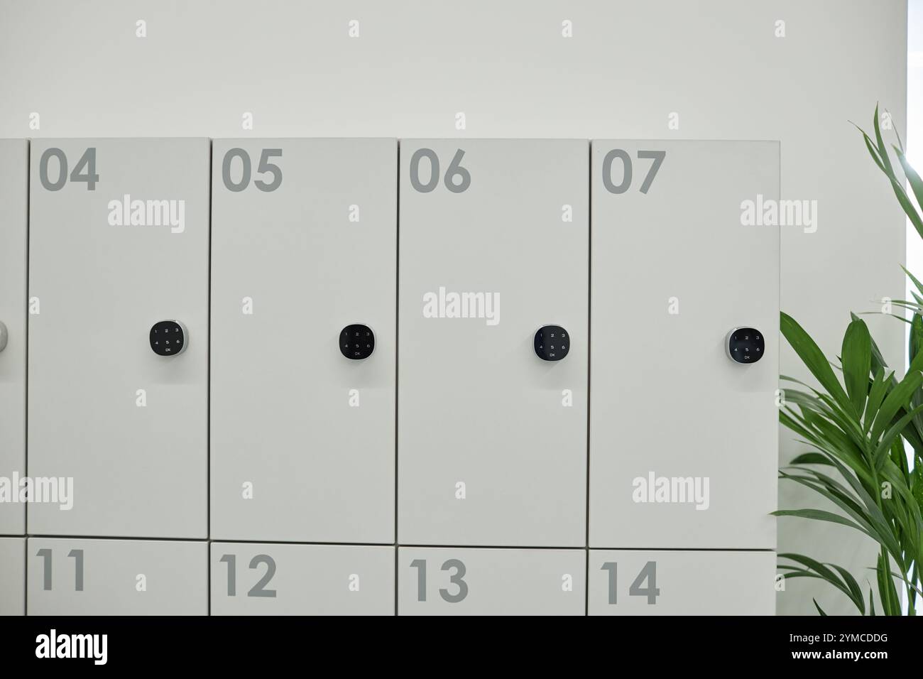 Digital door lock with keypads hi-res stock photography and images - Alamy