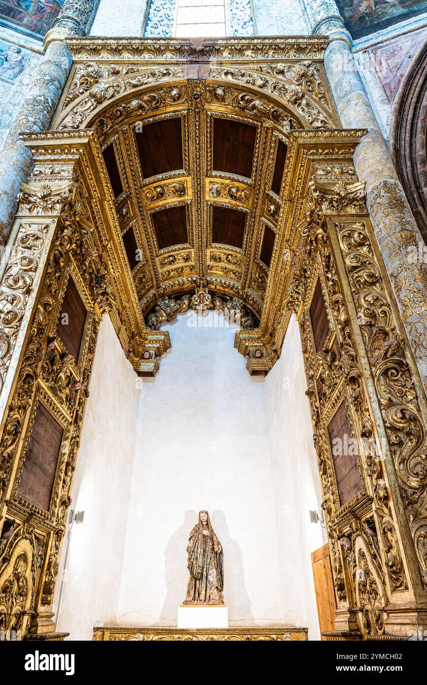 Interior view at the Charola of the Convent of Christ, magnificent ...
