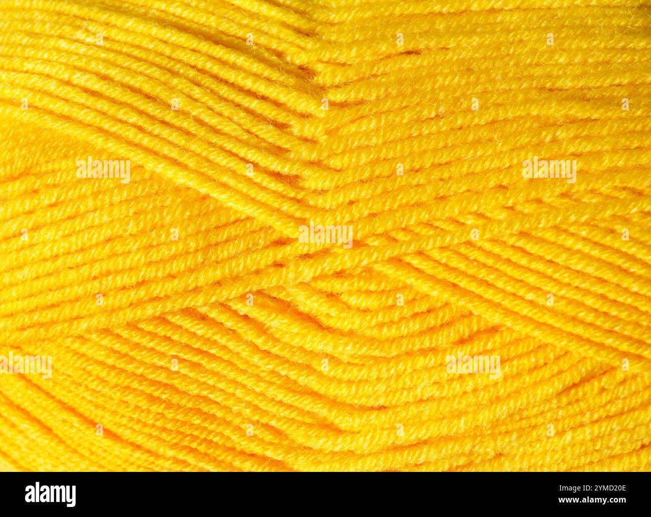 Blend of yellow hi-res stock photography and images - Alamy