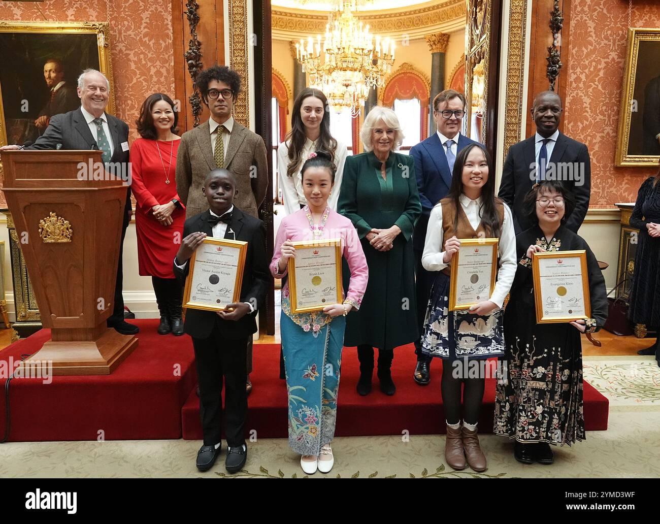 Toby stephens back hi-res stock photography and images - Alamy