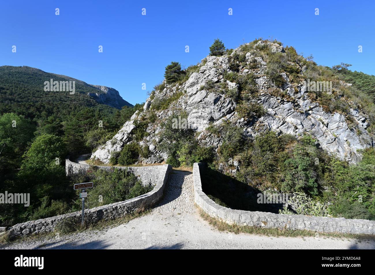 Pont de Madame (1735), aka Pont de la Serre, a Single Arch Stone ...