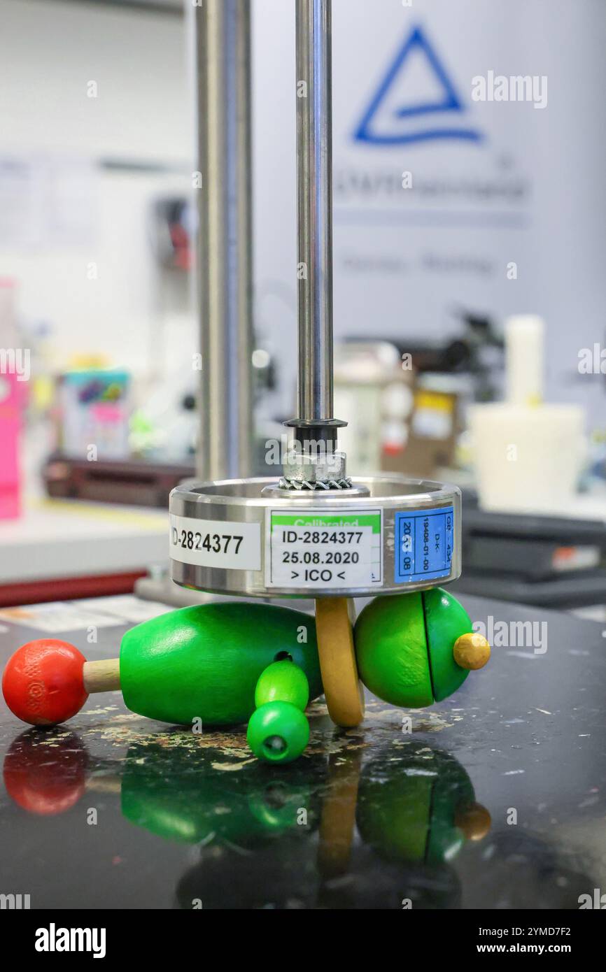 Disc test hi-res stock photography and images - Alamy