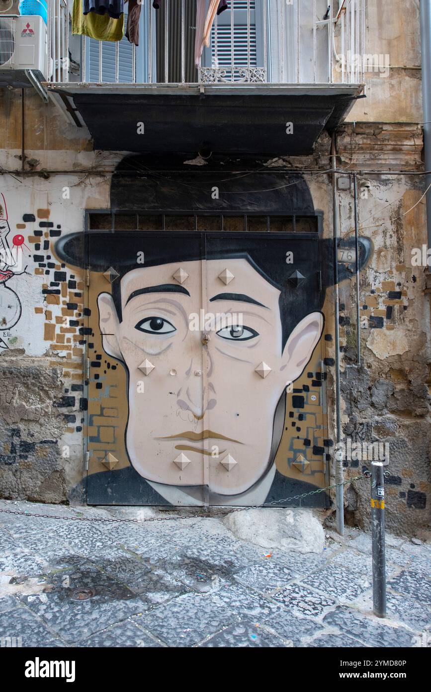 Toto mural naples hi-res stock photography and images - Alamy