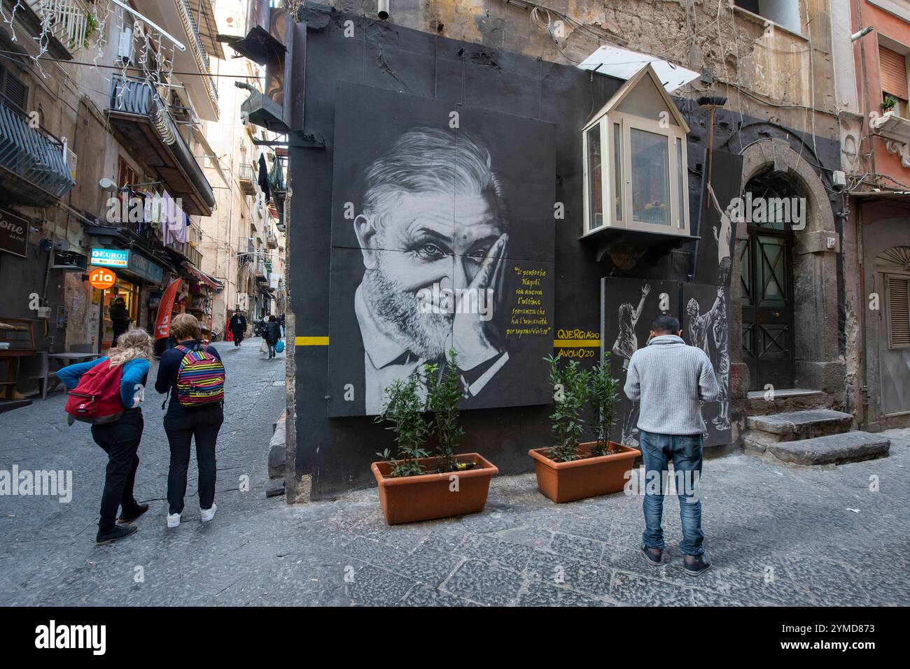 Naples. Spanish Quarters. Murals Stock Photo - Alamy