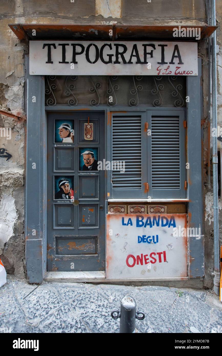 Naples. Spanish Quarters. Murals Stock Photo - Alamy