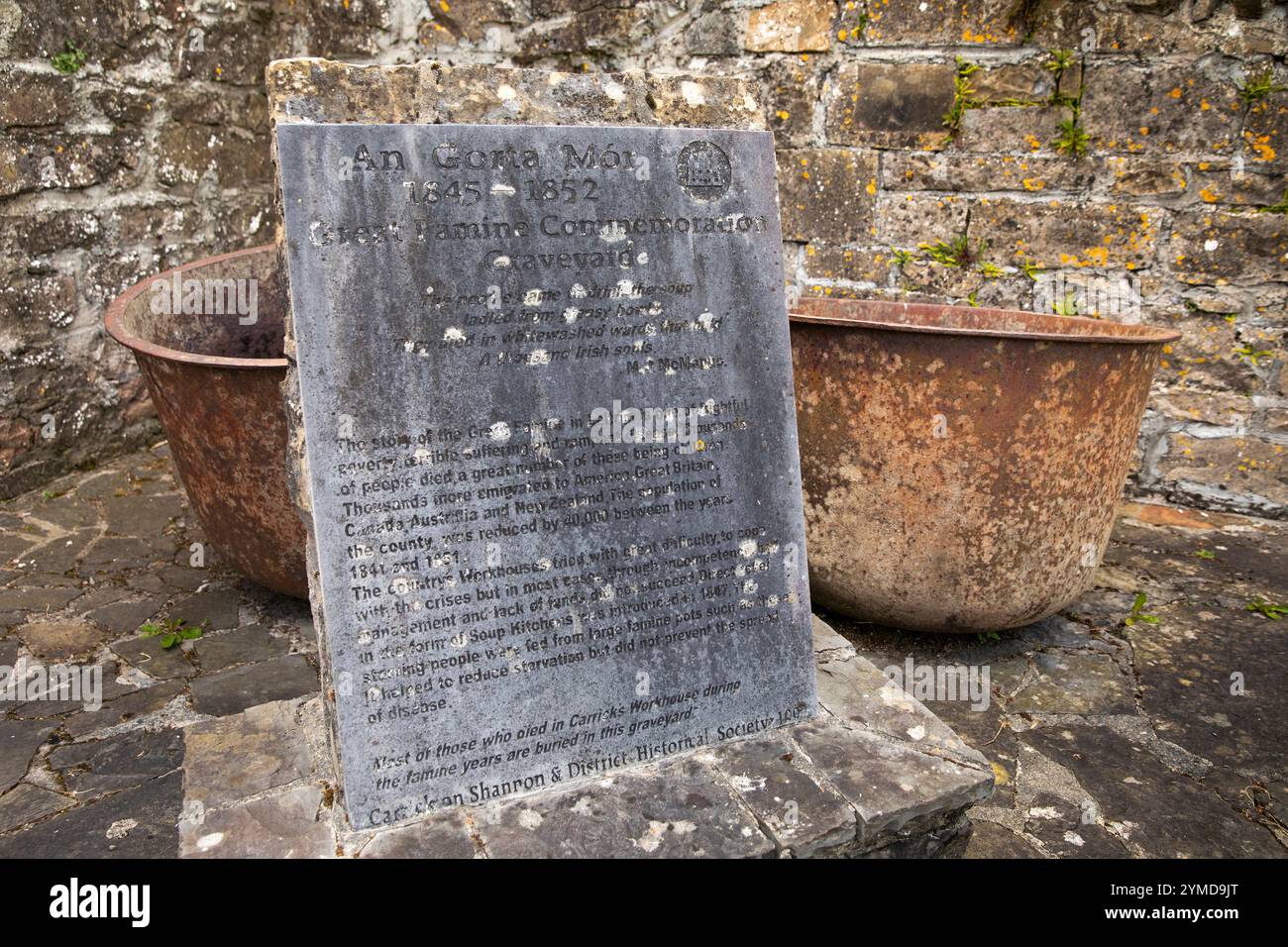 Ireland, County Leitrim, Carrick on Shannon, memorial and famine-era ...