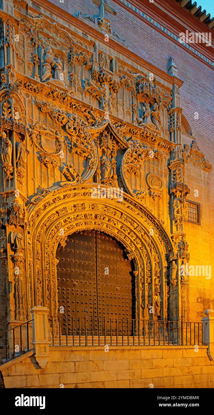 Kirche, Iglesia Capitular de El Sagrario, Portal Stock Photo - Alamy