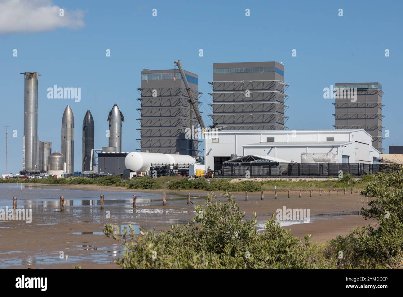 Month by month the changes to the entire SpaceX Starship rocket factory ...