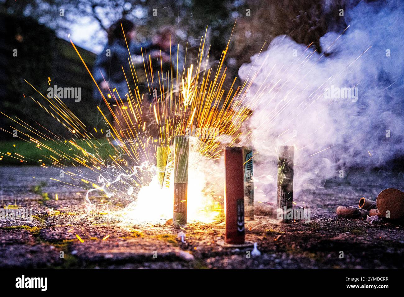 MAASDAM - A child sets off fireworks in a garden. The category one ...