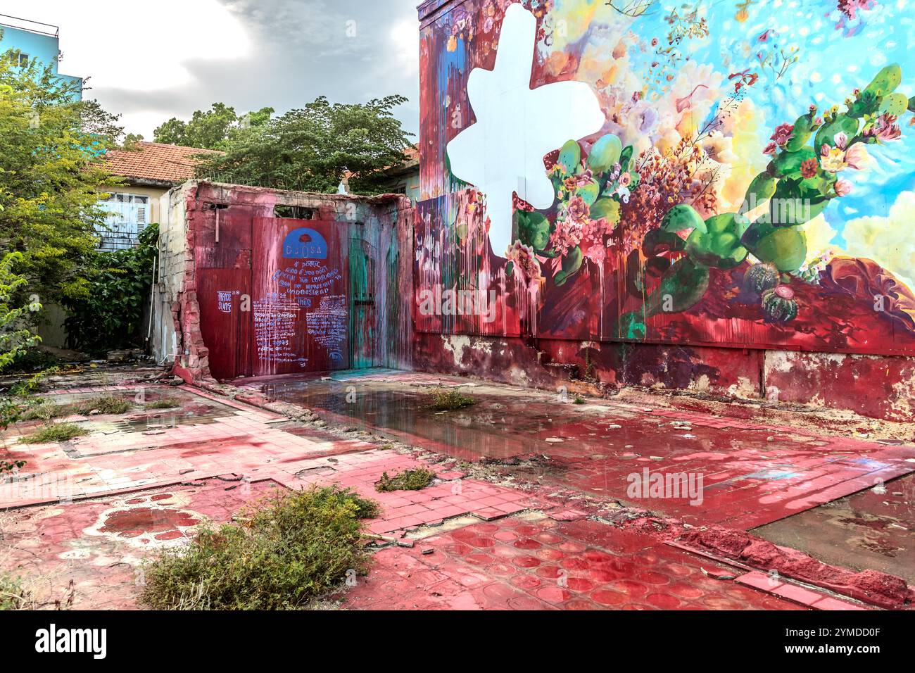 Myth in public art hi-res stock photography and images - Alamy