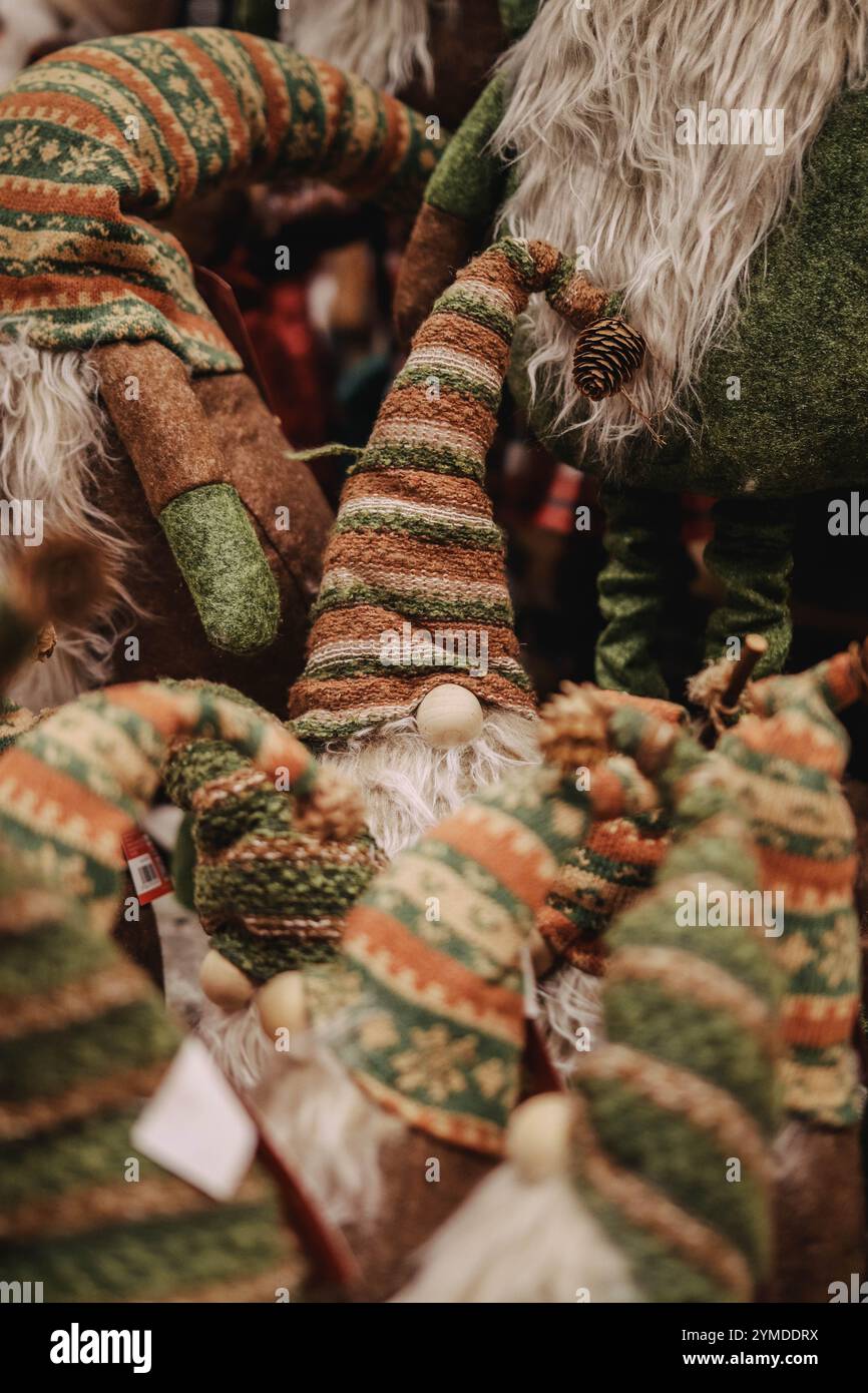 Dwarfs home hi-res stock photography and images - Alamy