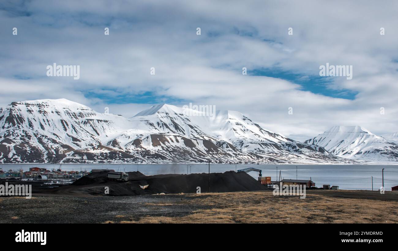 Landscapes around the town of Longyearbyen Svalbard, Norway Stock Photo ...