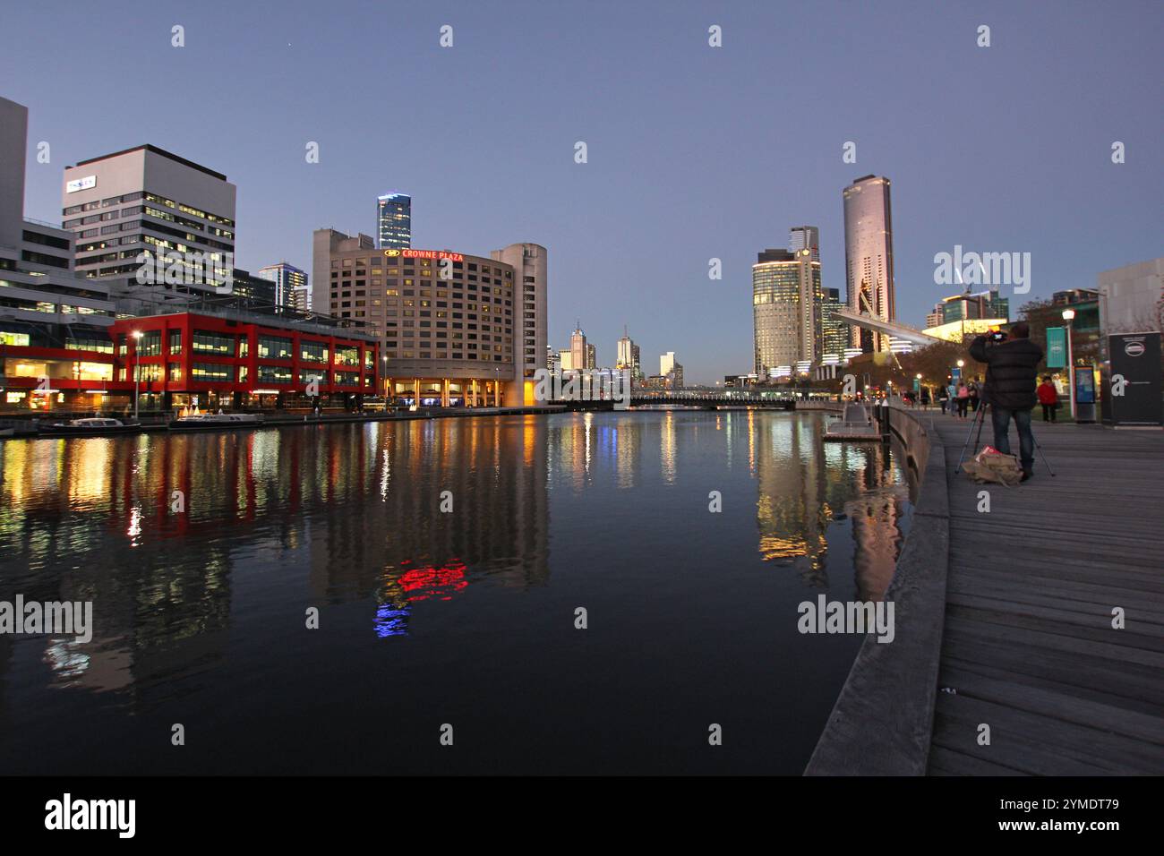 Iconic melbourne trams hi-res stock photography and images - Alamy