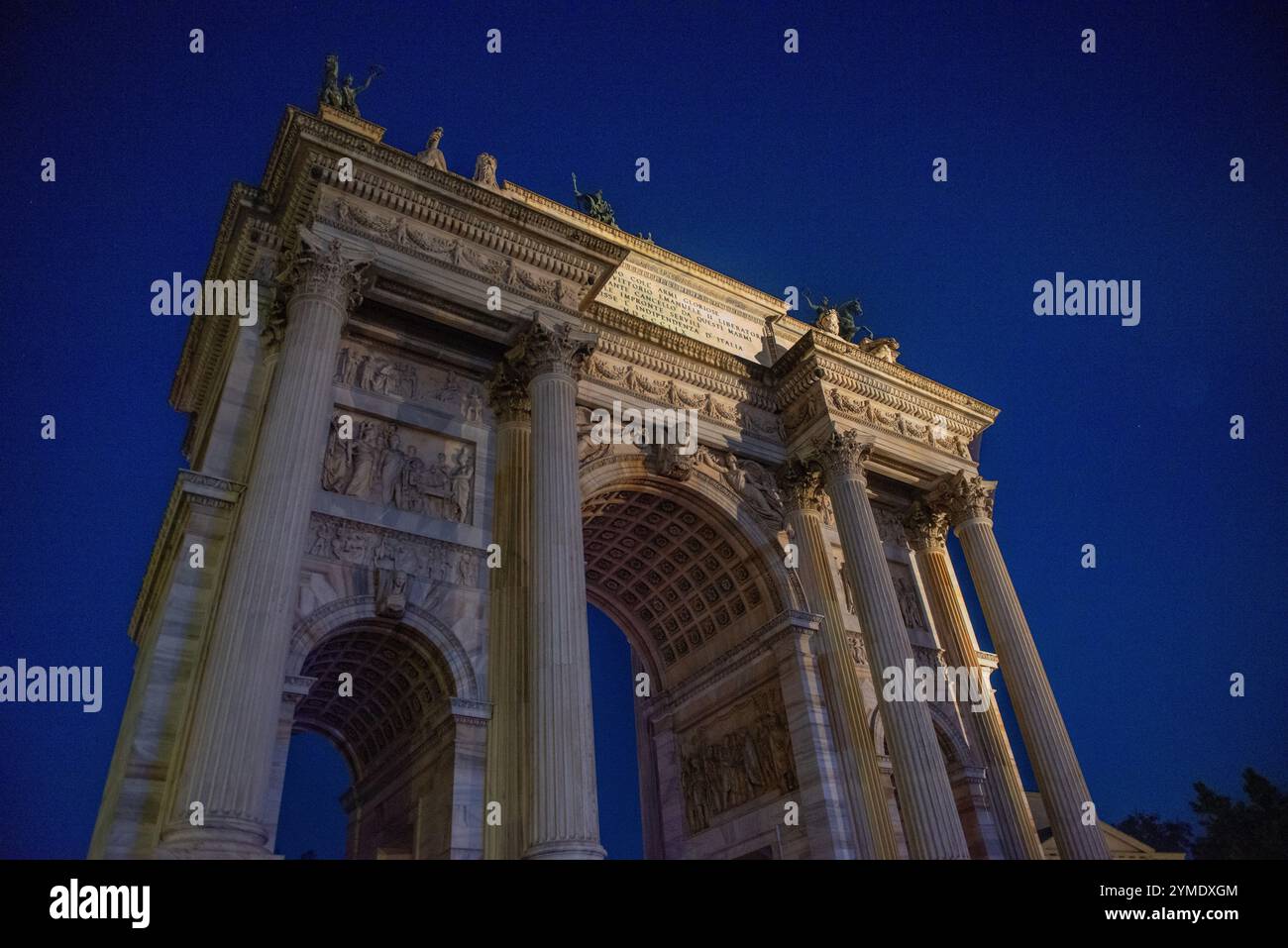 The Arco della Pace is an arch located in Milan Triumphal arch in ...