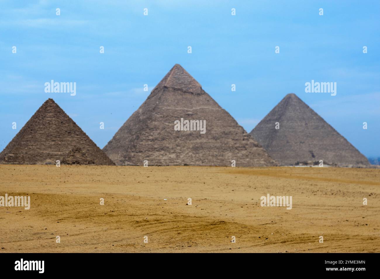 Egyptian hieroglyphics pyramid hi-res stock photography and images - Alamy