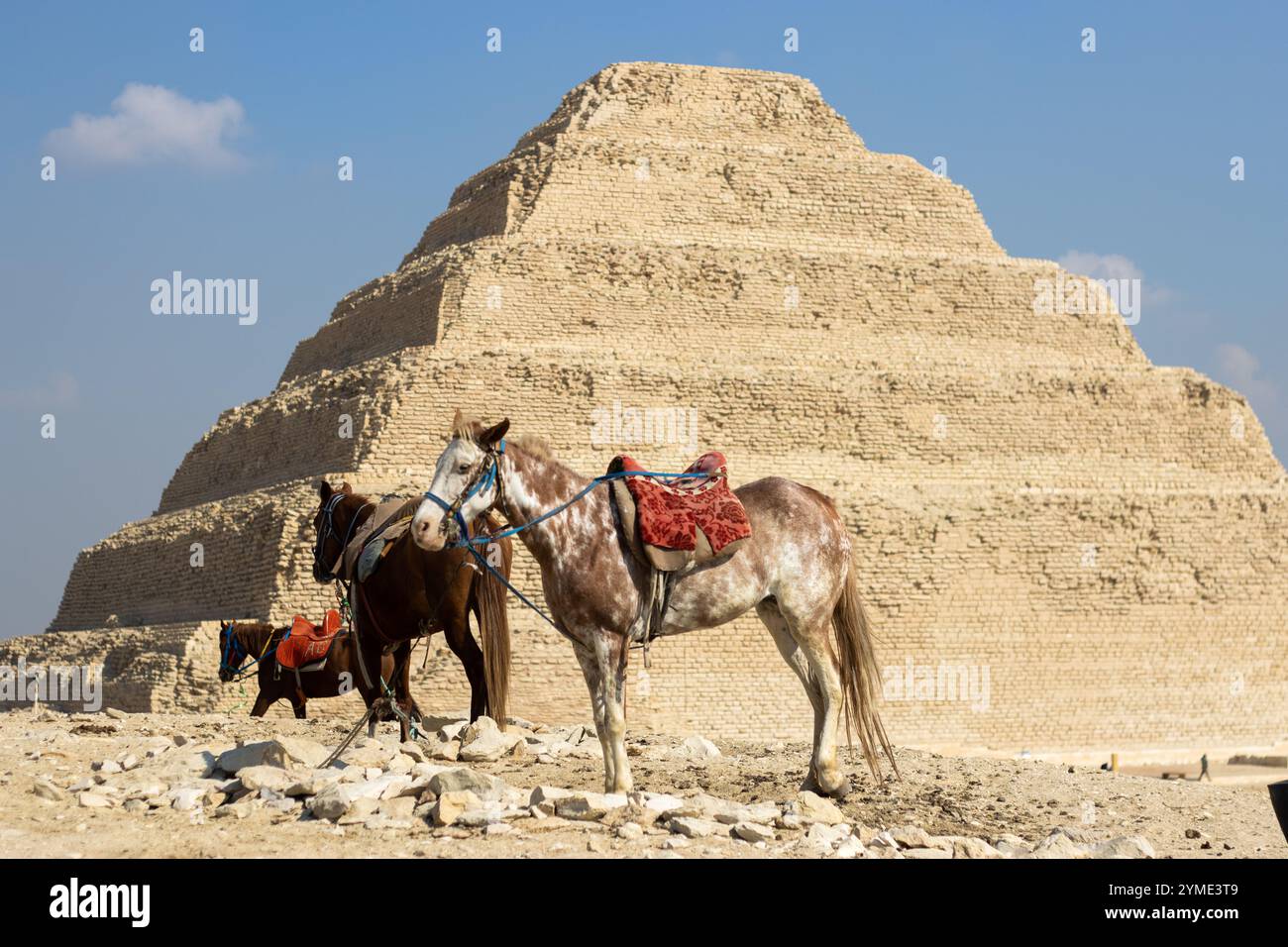 Egyptian hieroglyphics pyramid hi-res stock photography and images - Alamy