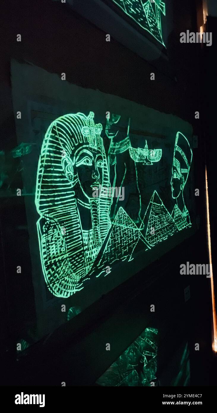 Inside pyramid of giza hi-res stock photography and images - Alamy