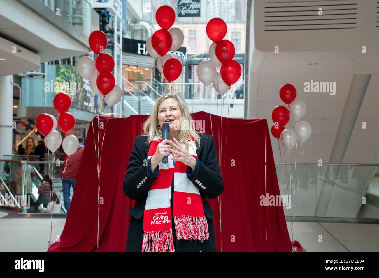 Christine Hogarth, MPP of Etobicoke Lakeshore attends Light The World ...