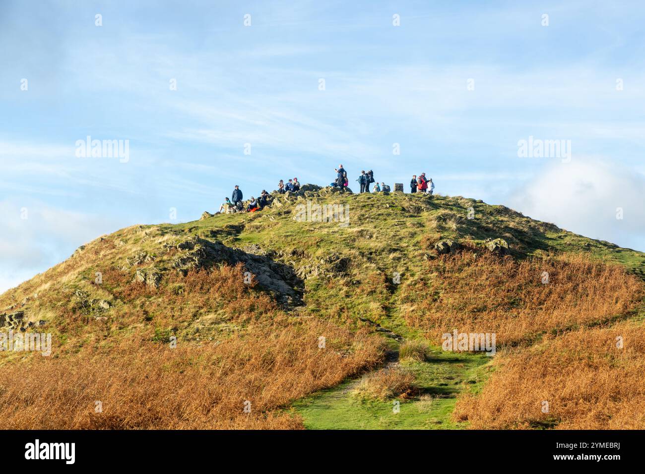 People standing on hill hi-res stock photography and images - Alamy
