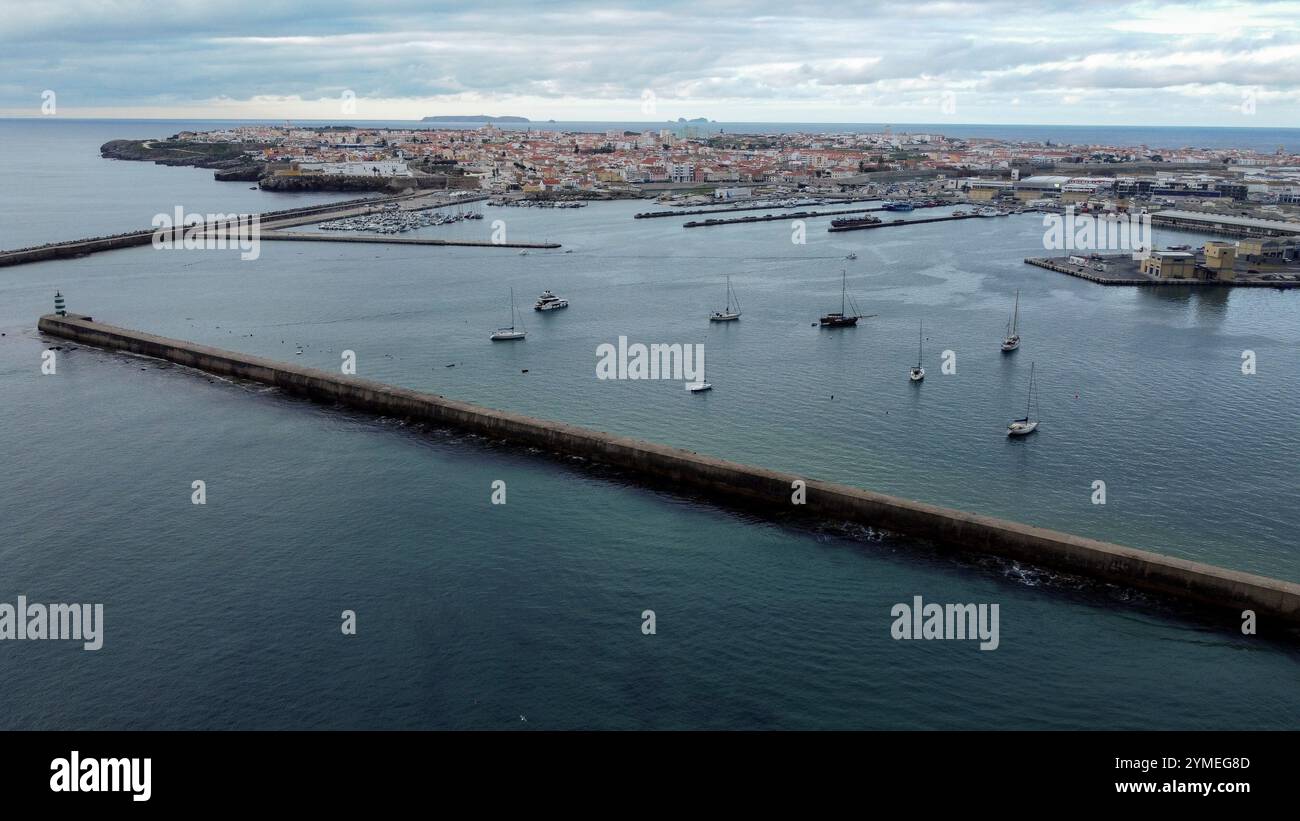Aerial photo of Peniche and Peniche harbour Stock Photo - Alamy