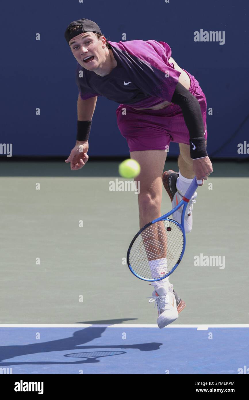 Tennis player Jack Draper of Great Britain in action at the US Open ...