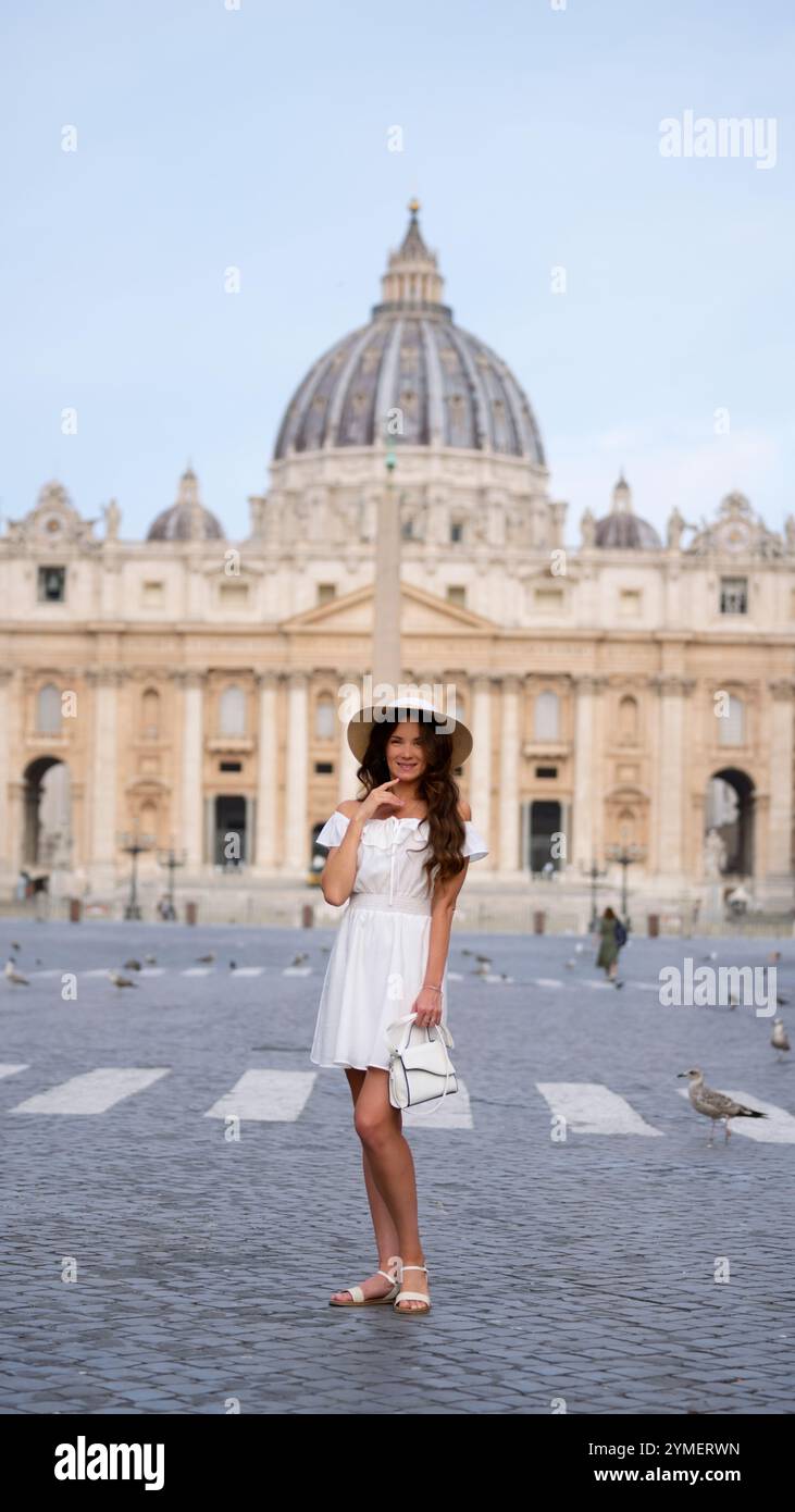 Tourist outfit hi-res stock photography and images - Alamy