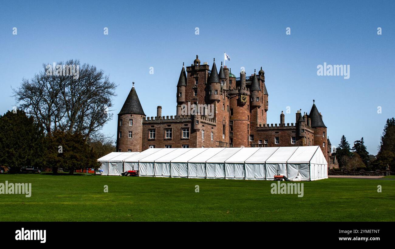 Tour scotland hi-res stock photography and images - Alamy