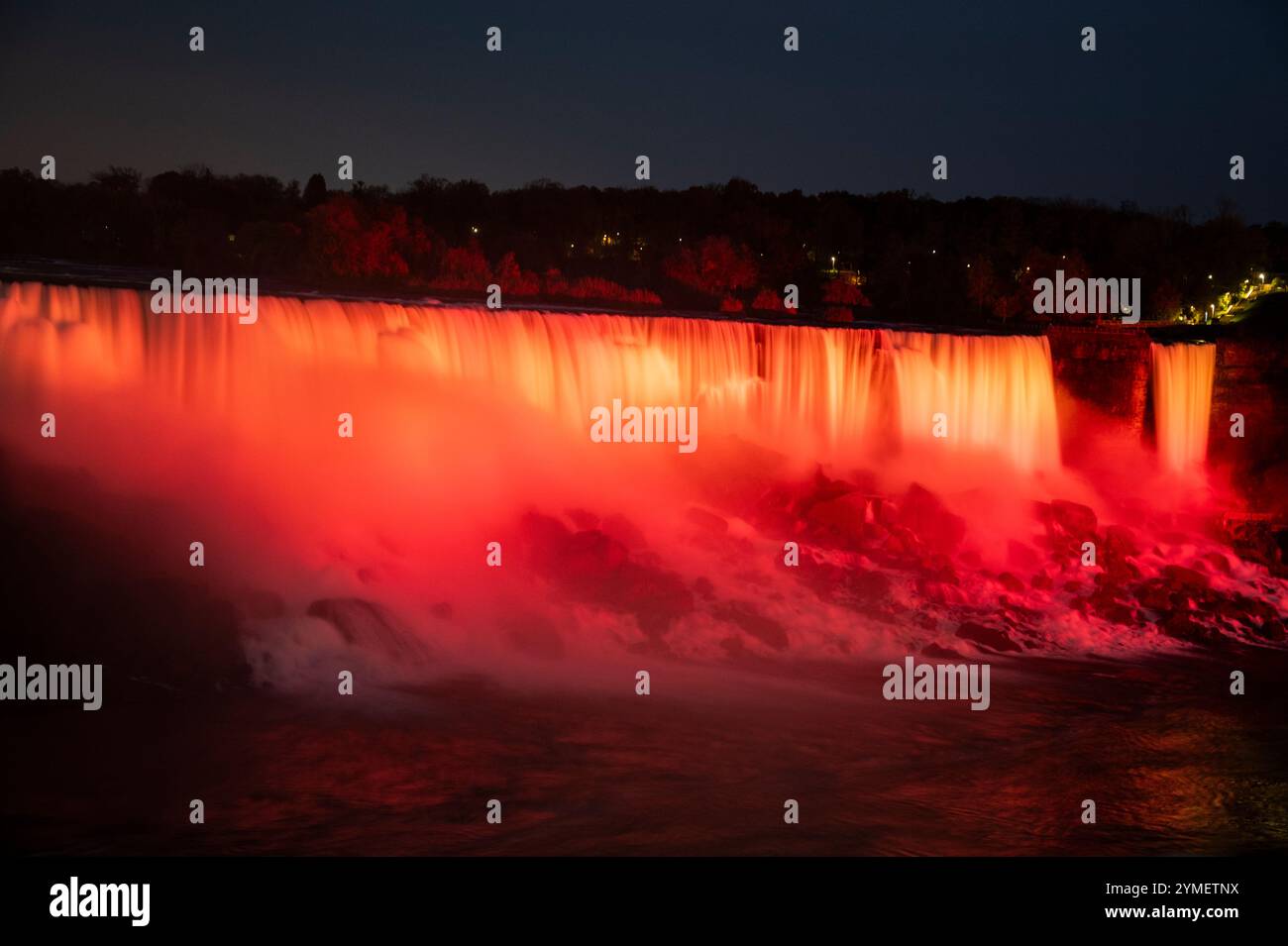 Niagara Falls illuminated at night in Ontario, Canada Stock Photo - Alamy
