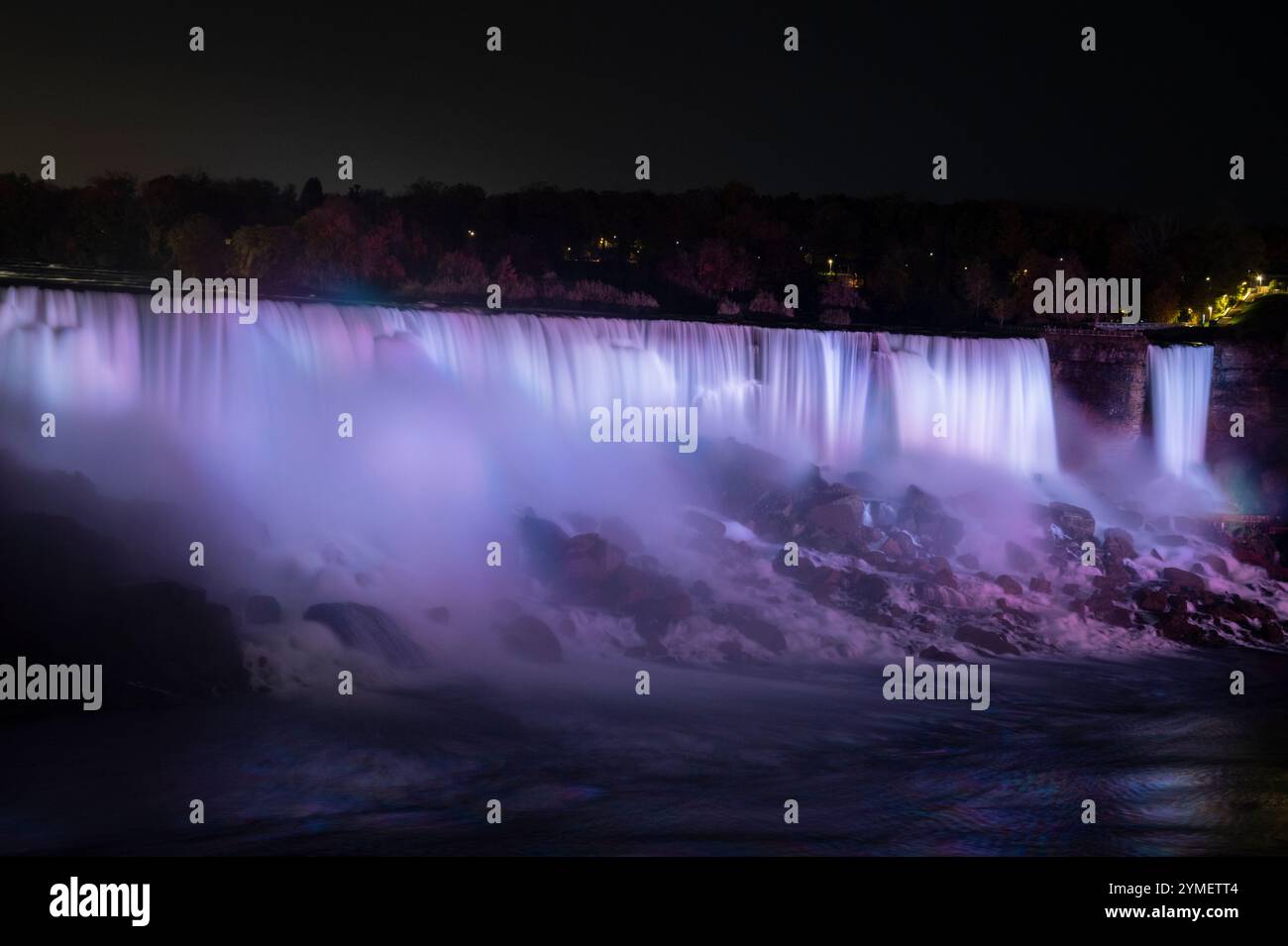 Niagara Falls illuminated at night in Ontario, Canada Stock Photo - Alamy