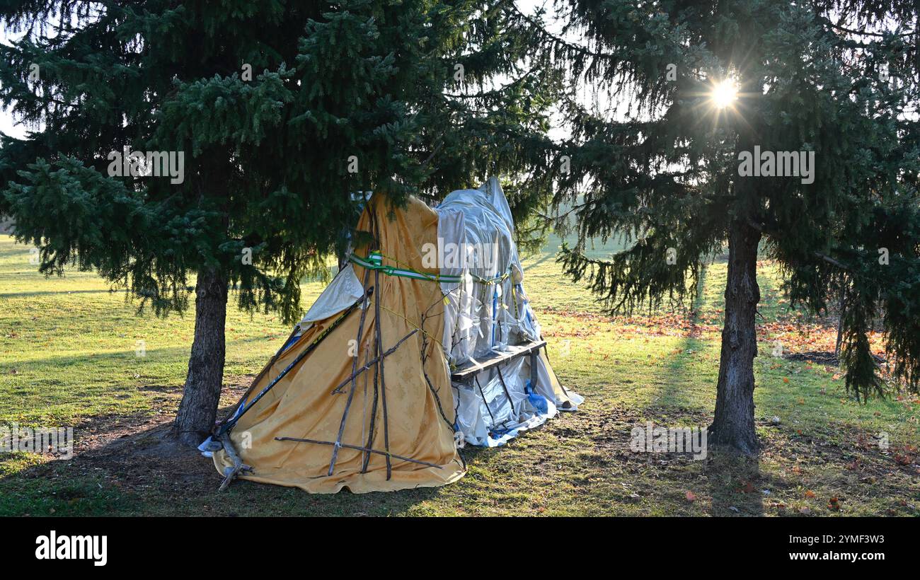 Homeless toronto hi-res stock photography and images - Alamy