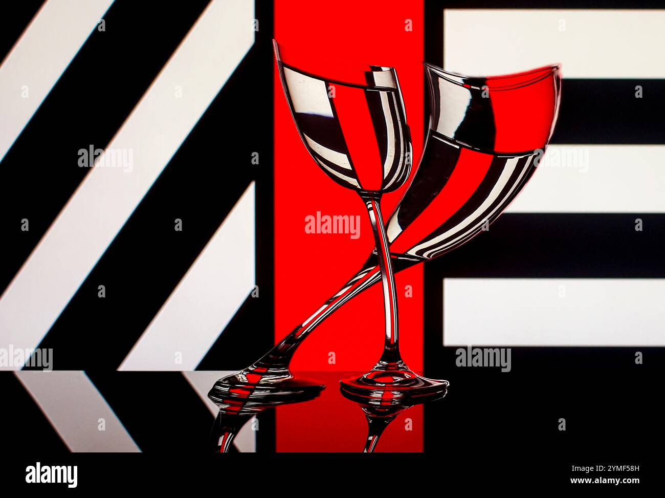 Distorted glass hi-res stock photography and images - Alamy