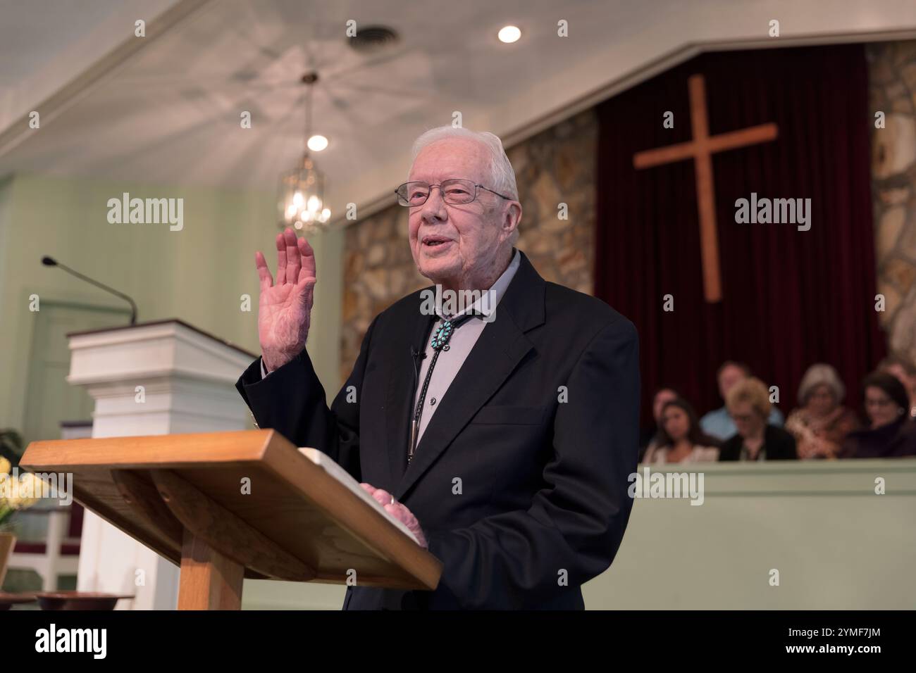 Former US President Jimmy Carter discusses a Biblical passage during ...