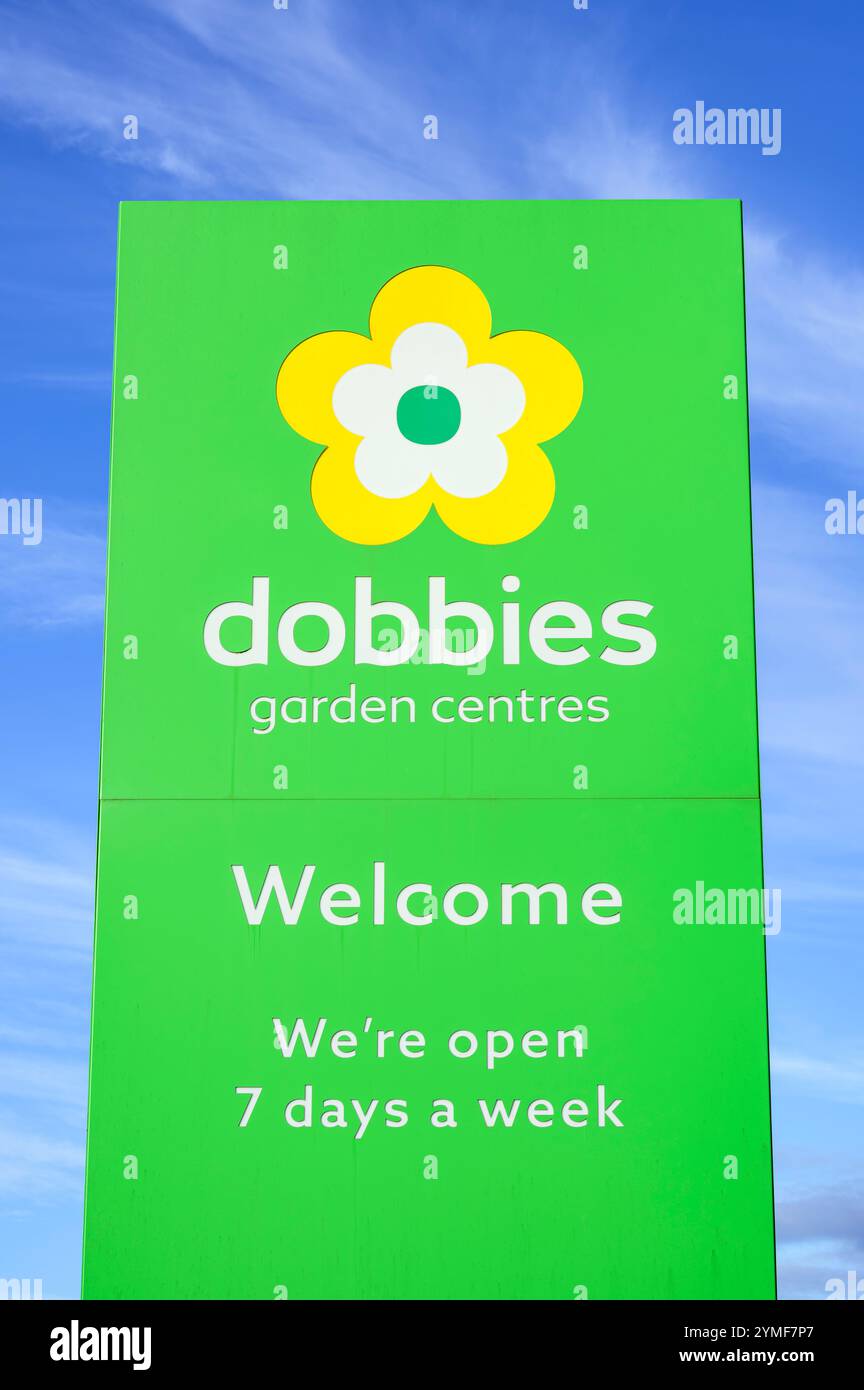 Scottish garden centres hi-res stock photography and images - Alamy