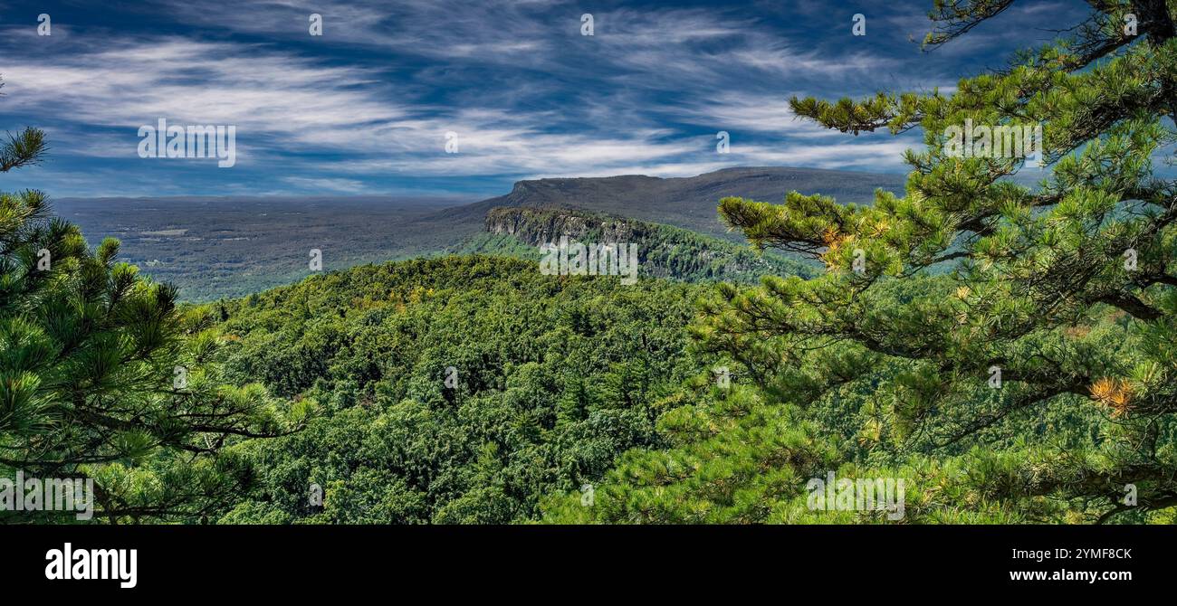 Shawangunk mountains climbing hi-res stock photography and images - Alamy