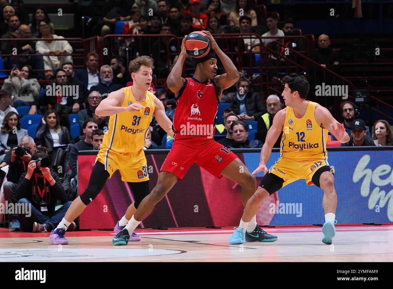Zack LeDay (EA7 Emporio Armani Olimpia Milano) & Rokas Jokubaitis ...