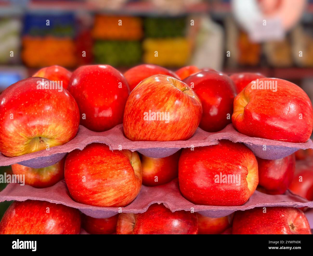 Green grocery store in hi-res stock photography and images - Alamy