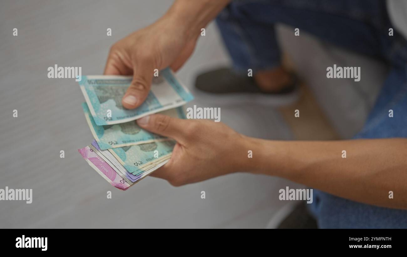 Rupees counting hand hi-res stock photography and images - Alamy