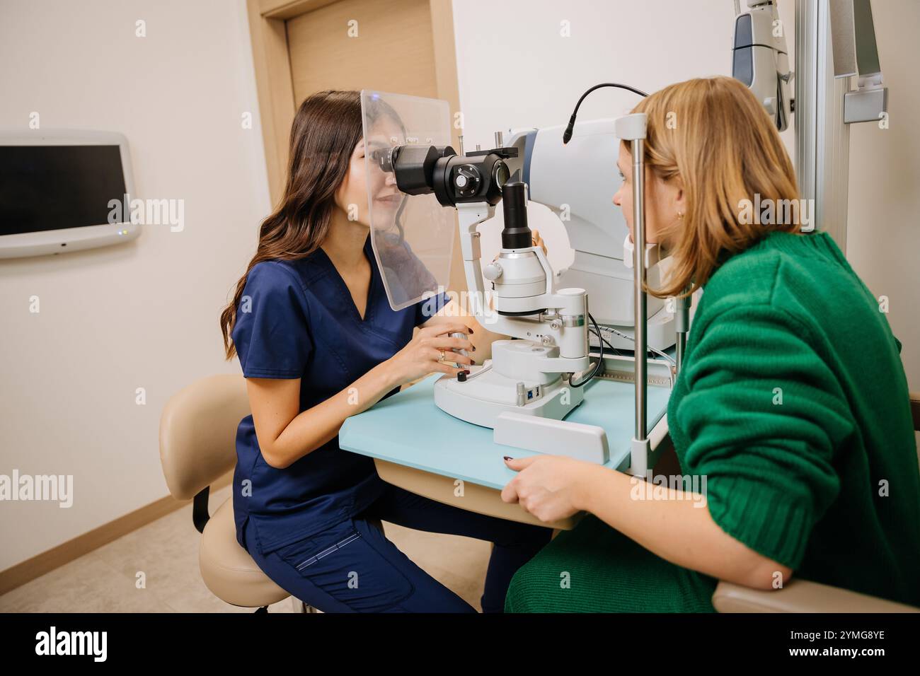 Eyesightcheck hi-res stock photography and images - Alamy