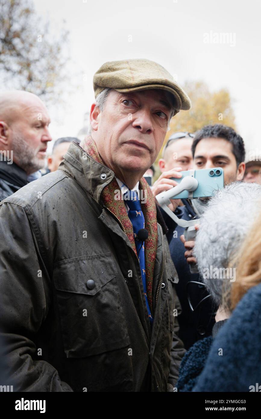 Nigel Farage at Farmers protest against the change in Labour's ...