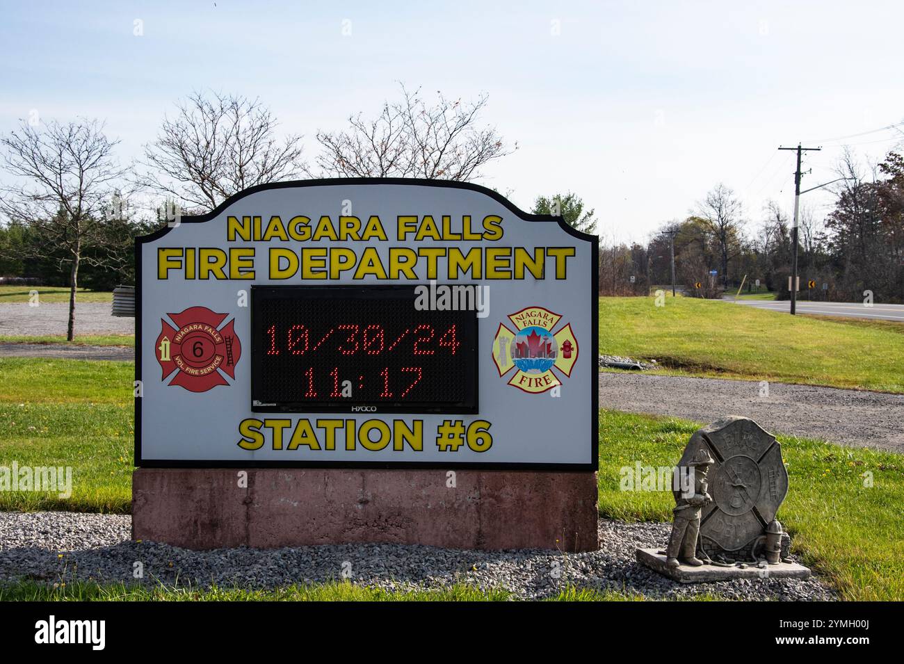 Fire department station 6 sign on Schisler Road in Niagara Falls ...