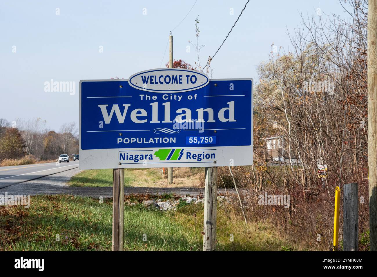 Welcome to the city of Welland on East Main Street in Ontario, Canada ...