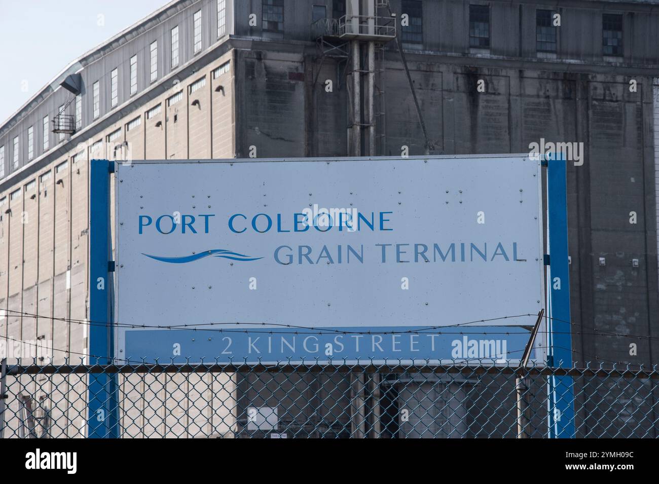 Terminal grain elevators port hi-res stock photography and images - Alamy