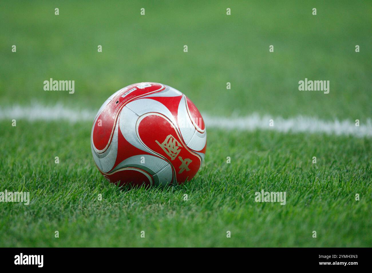 Official soccer ball hi-res stock photography and images - Alamy