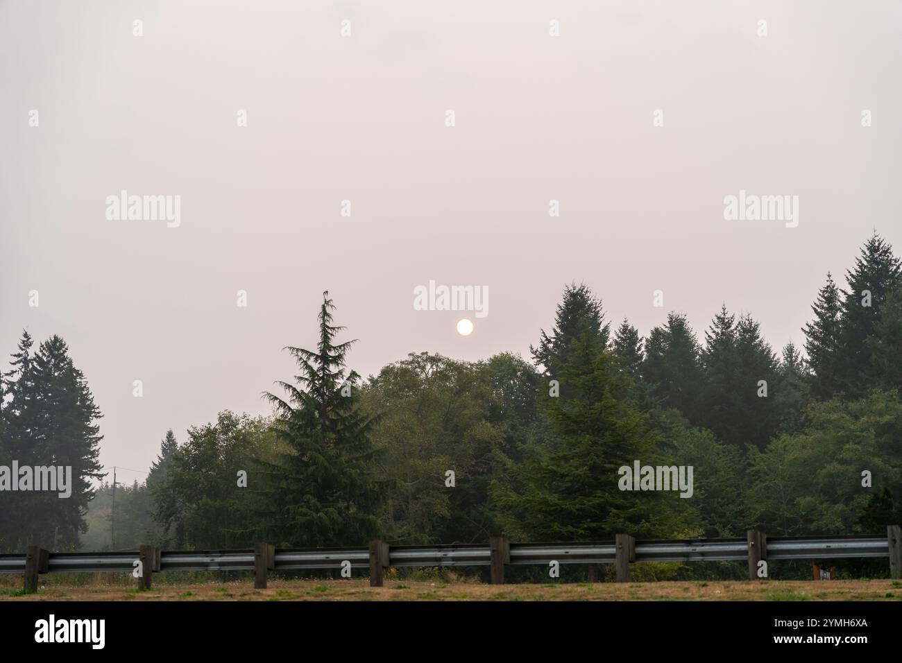 Wildfire smoke sunset hi-res stock photography and images - Alamy