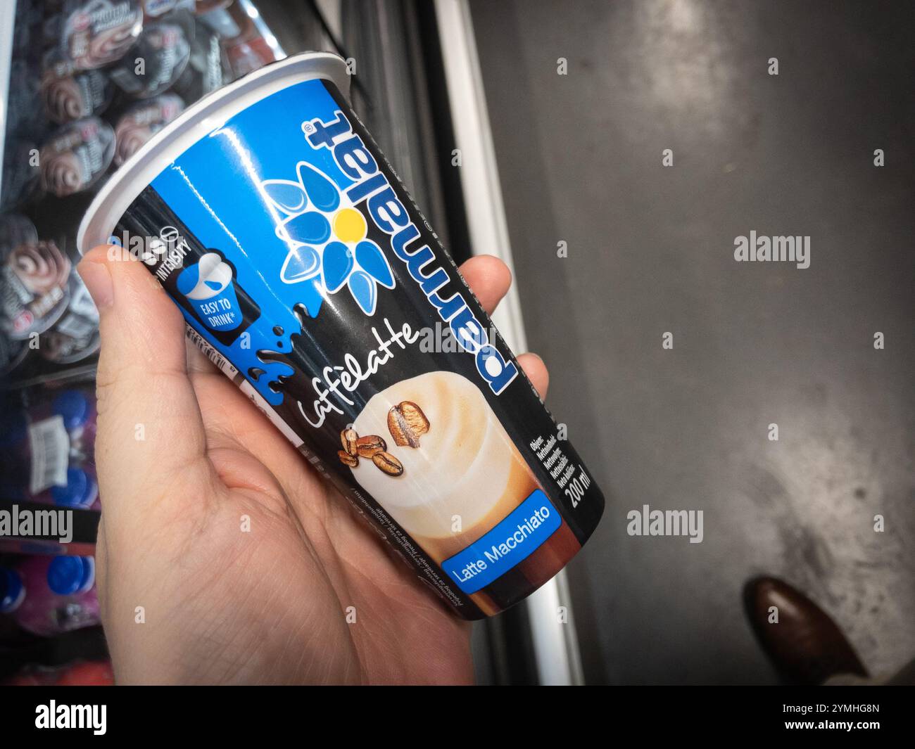 Latte parmalat hi-res stock photography and images - Alamy